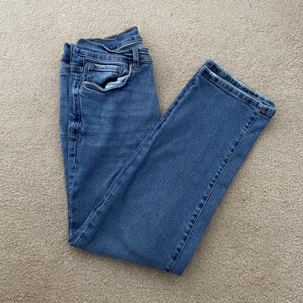Size 8/29 high rise straight leg Kensie Jeans, never... - Depop