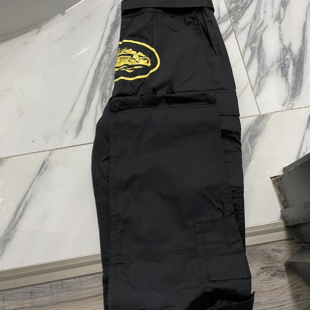 Corteiz cargos Men’s Brand new Unworn Size xl - Depop