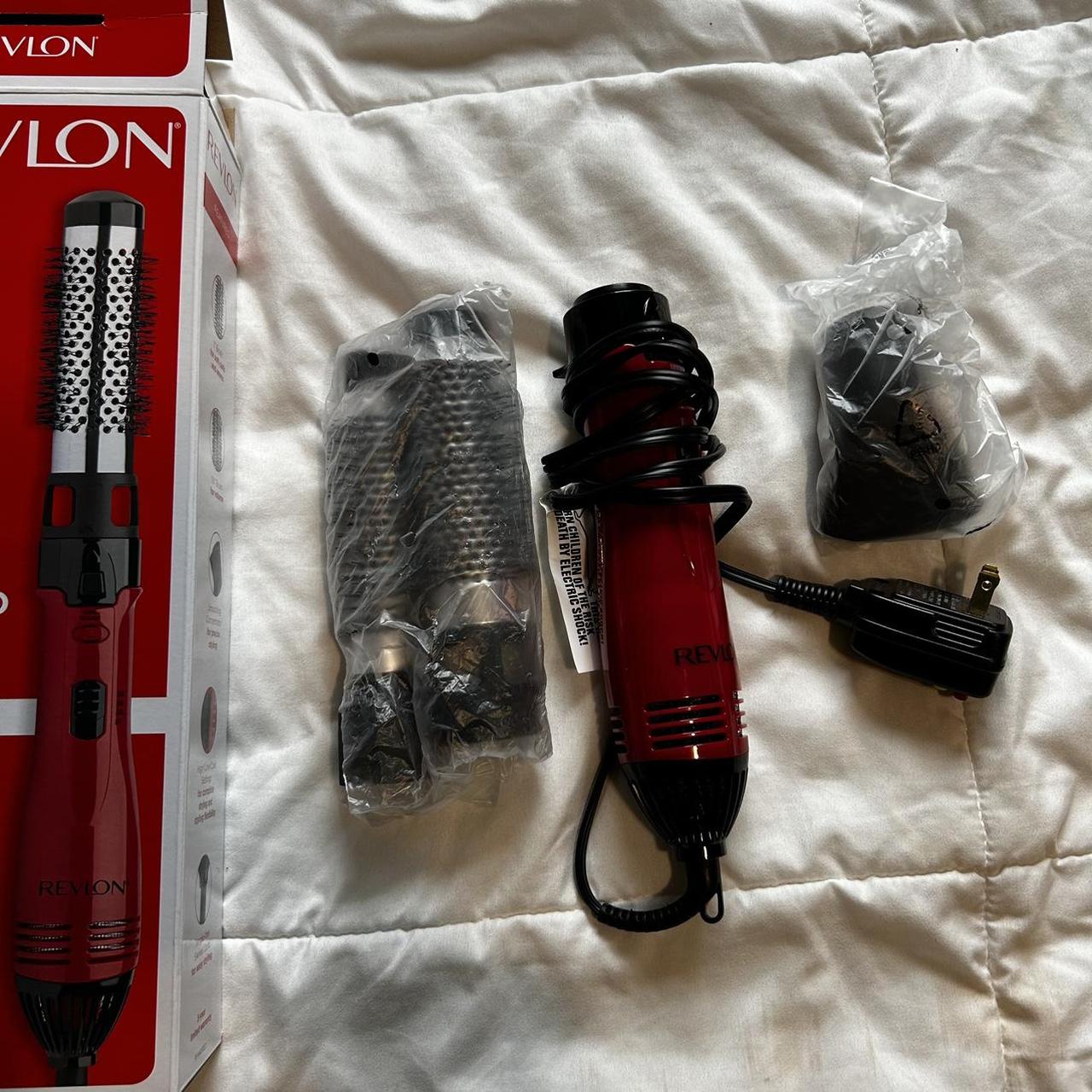 Revlon Red Tools-and-brushes | Depop