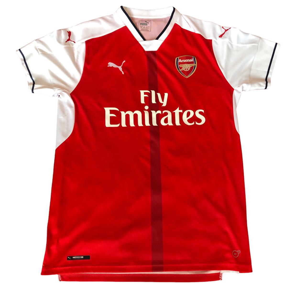 Arsenal FC 2016-17 Home Kit - Puma - UK Large - Depop