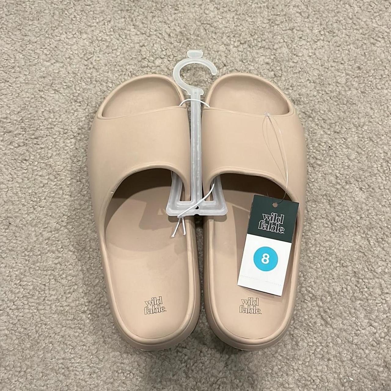 Wild Fable Women's Tan Slides | Depop
