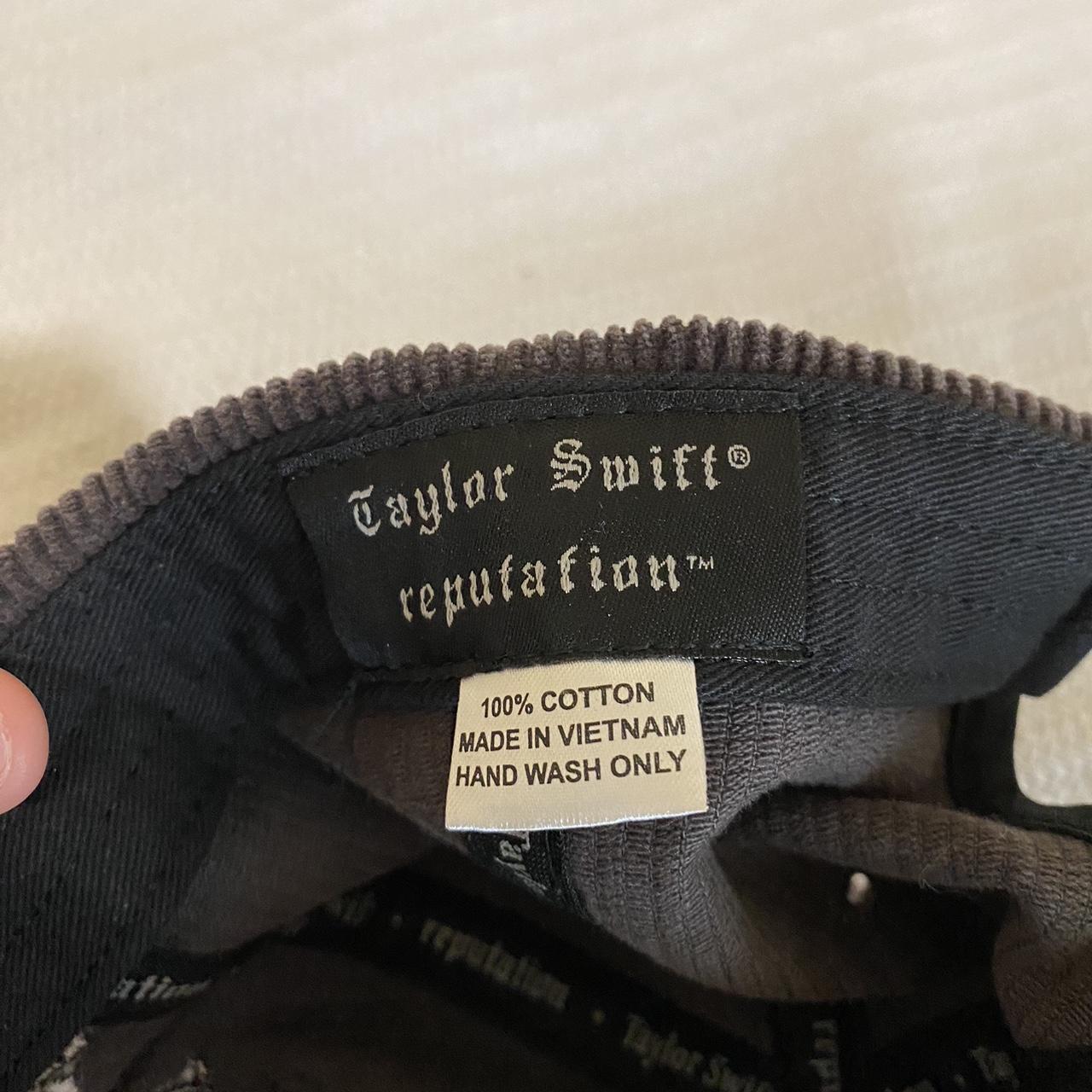 taylor swift reputation hat🖤 rare find!! black... - Depop