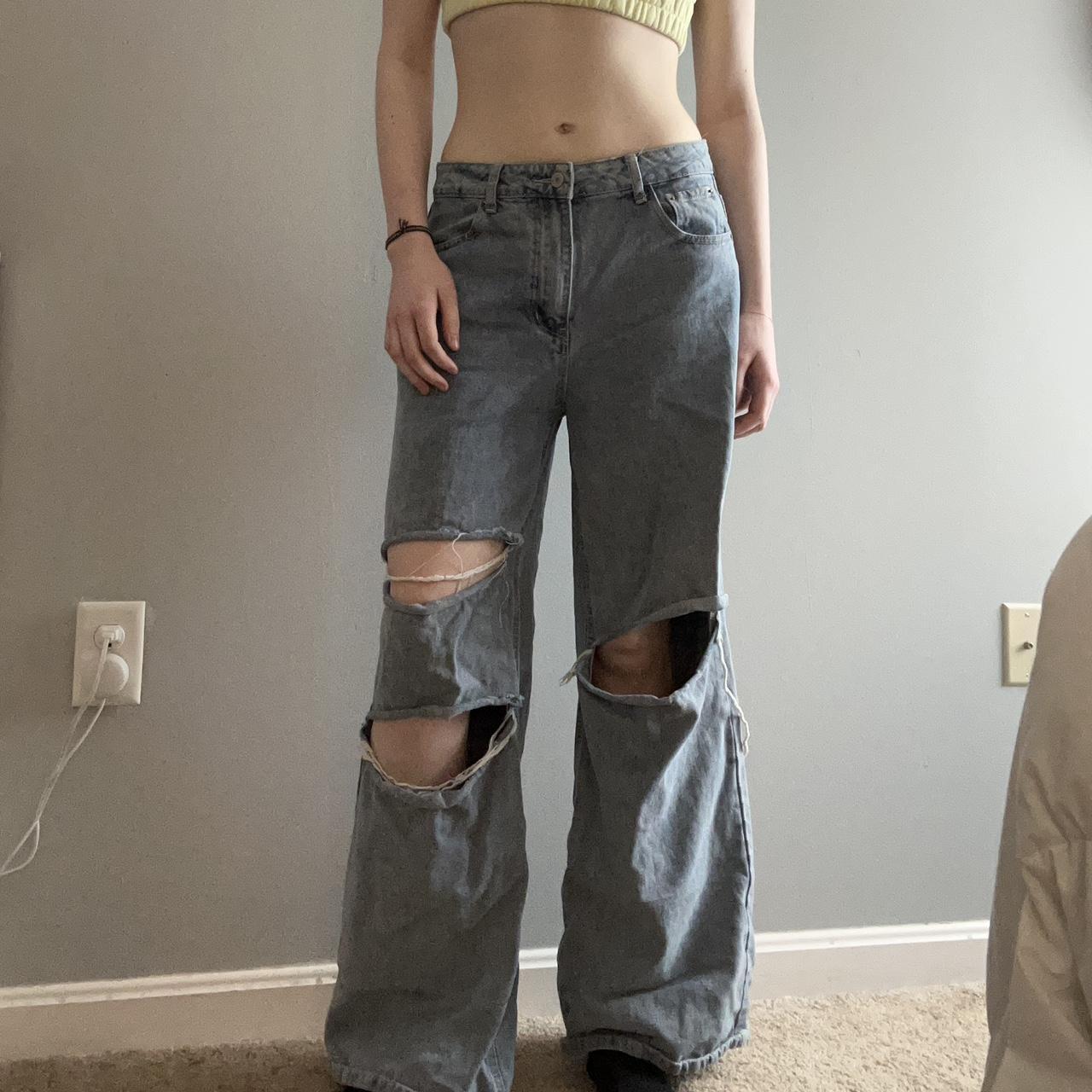 amazon Y2K low rise jeans with rips accepting offers💌 - Depop