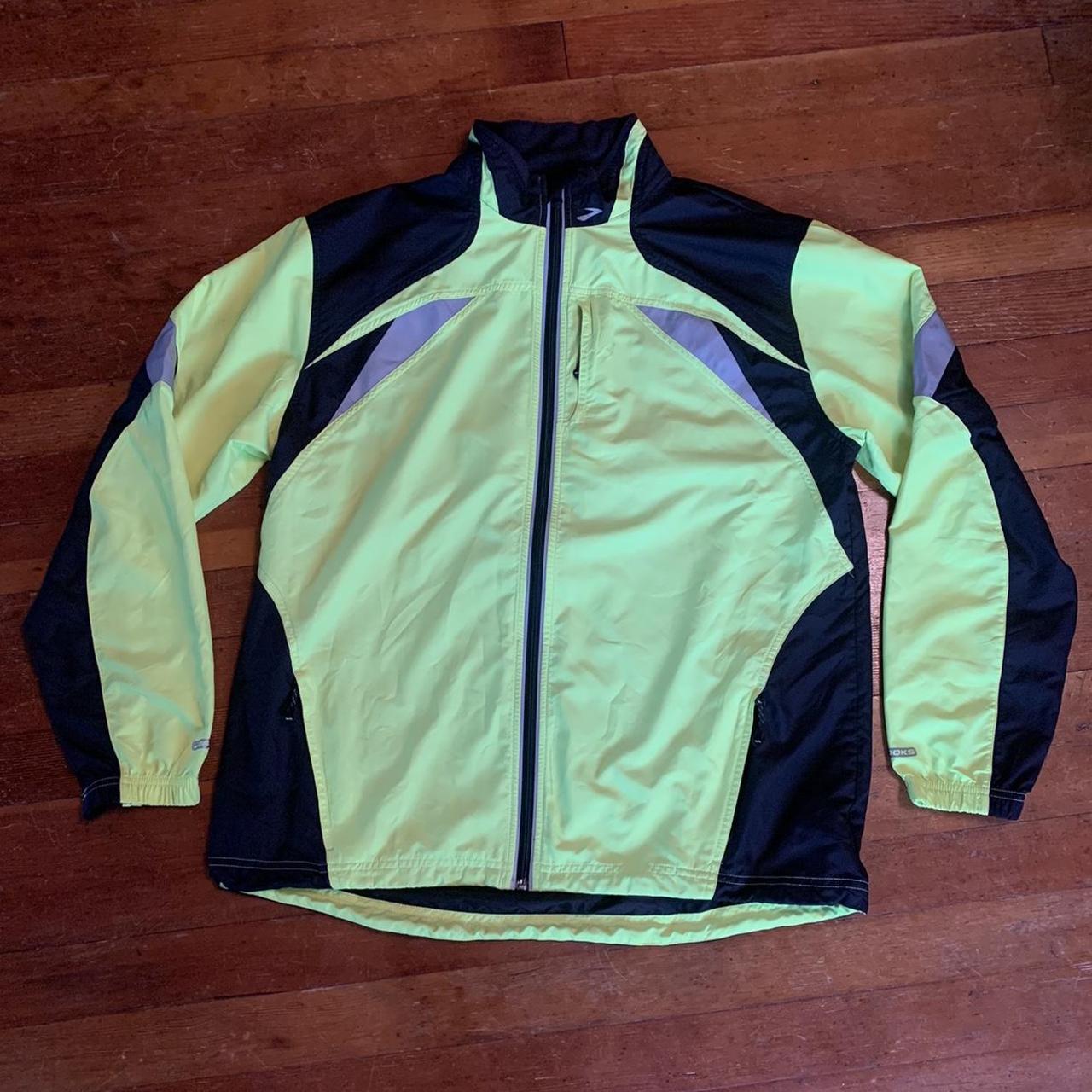 Brooks High Visibility Shelter Technology Running... - Depop