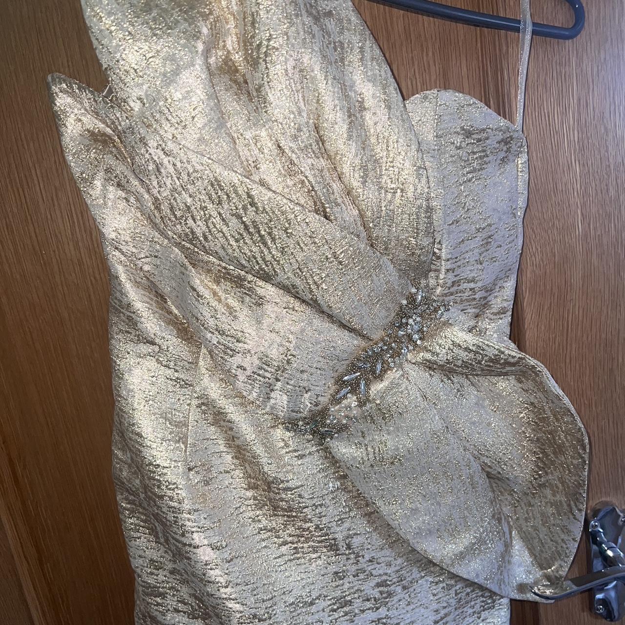 Brand new mark melia dress and headpcie size 6 never... - Depop