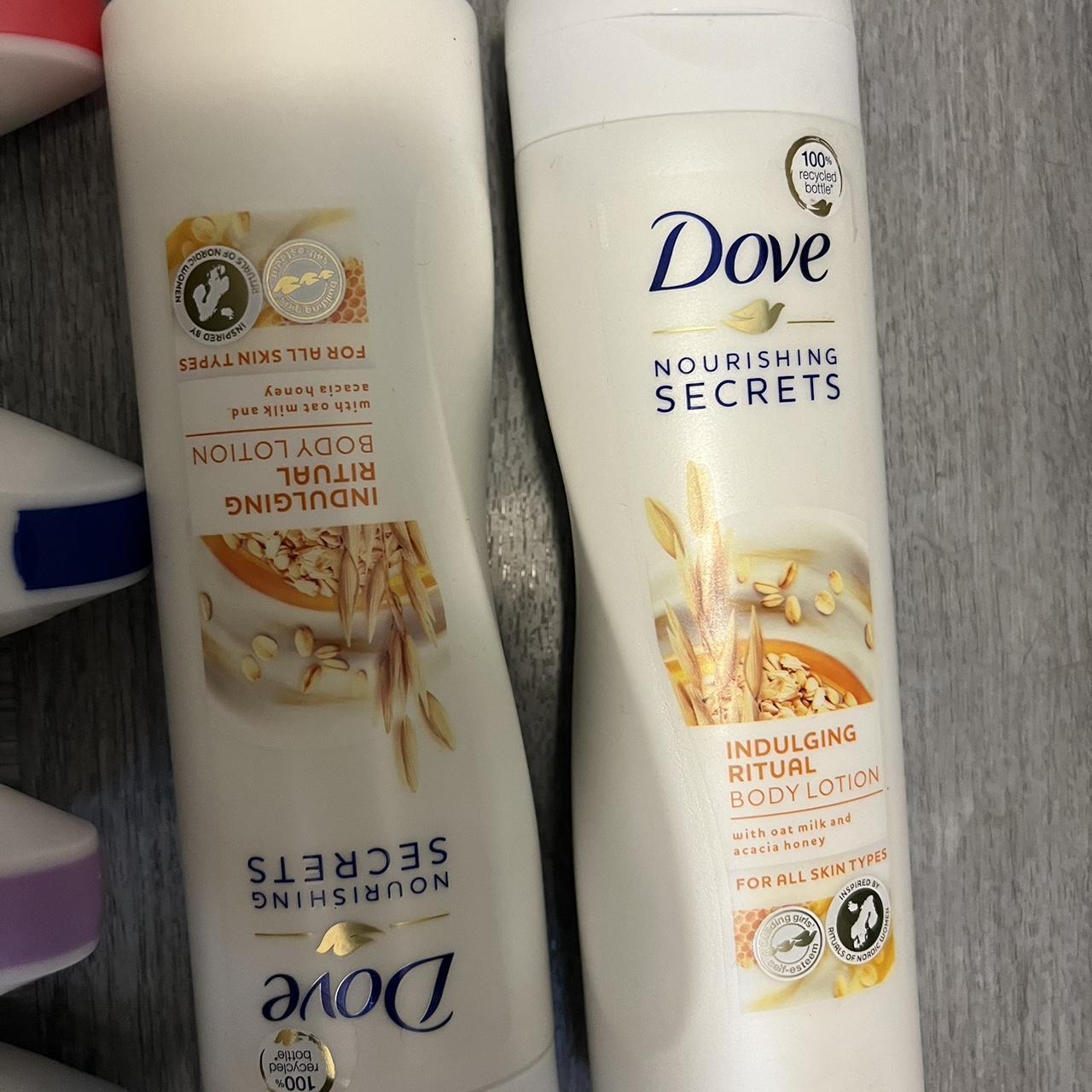 Dove bundle Includes 4x body washes, 2xbody lotion... - Depop
