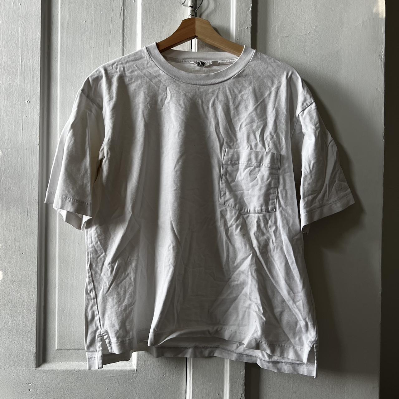 Uniqlo U - White Boxy Tee - Depop