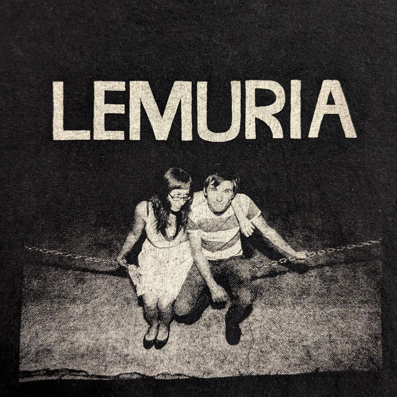 Lemuria No tag looks like an 2X 23" W 29" L Decent... - Depop