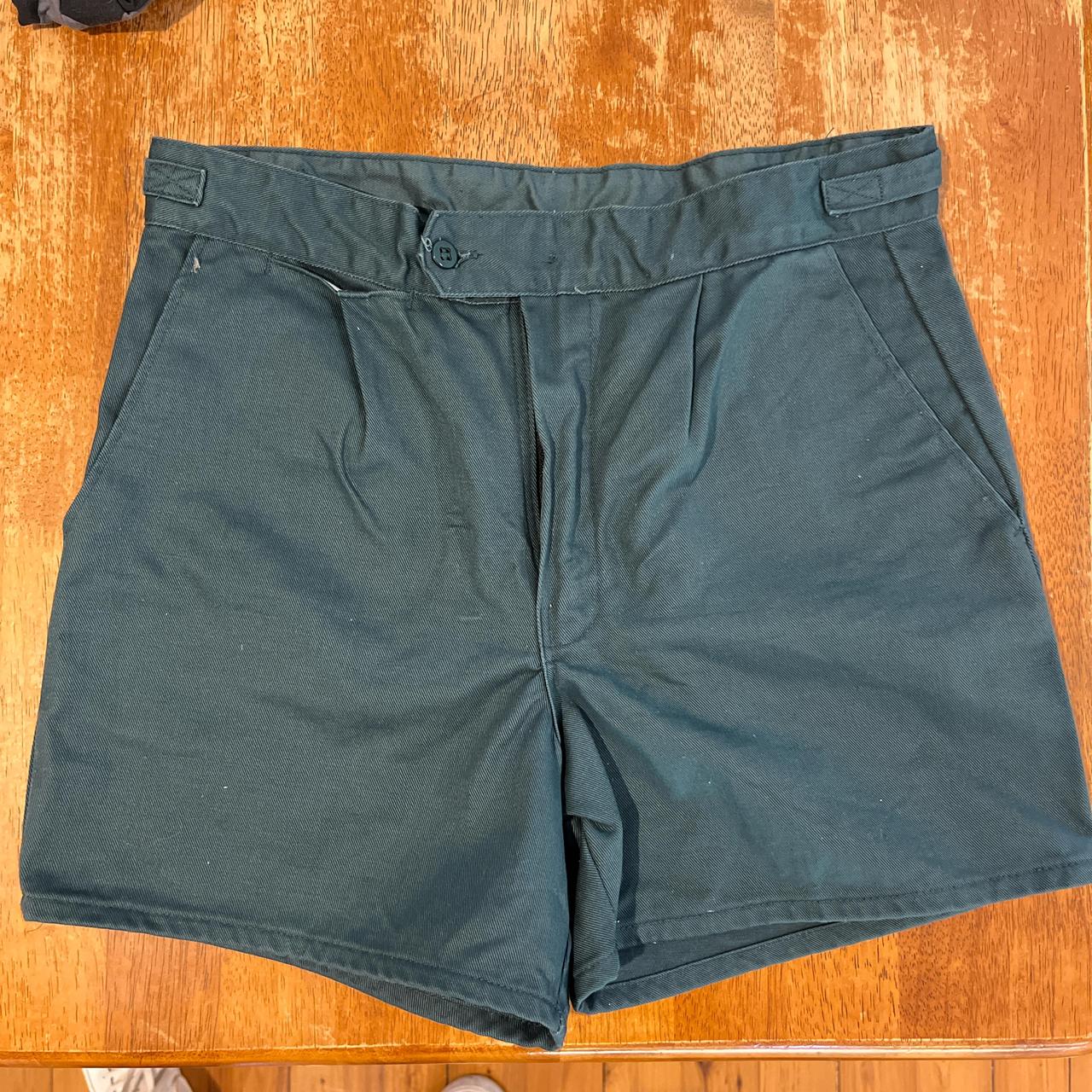 King Gee shorts Dark green Adjustable... - Depop