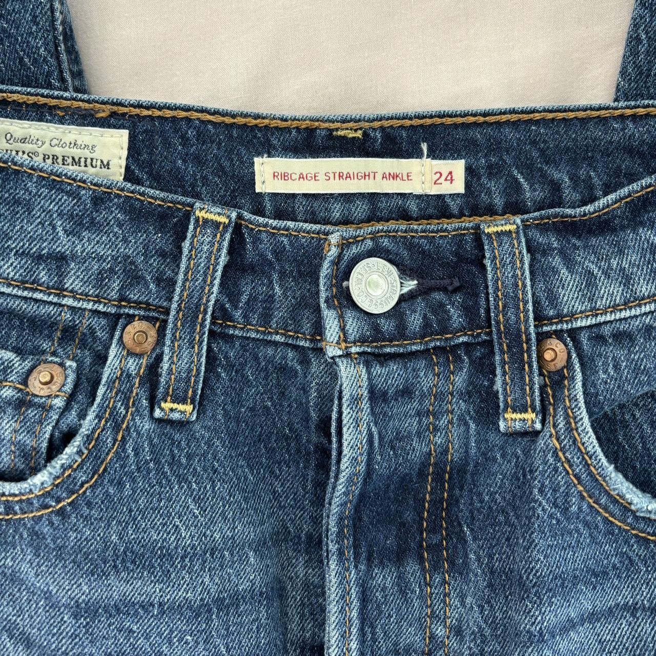 Levi’s ribcage jeans SO FLATTERING BOUGHT FOR OVER... - Depop