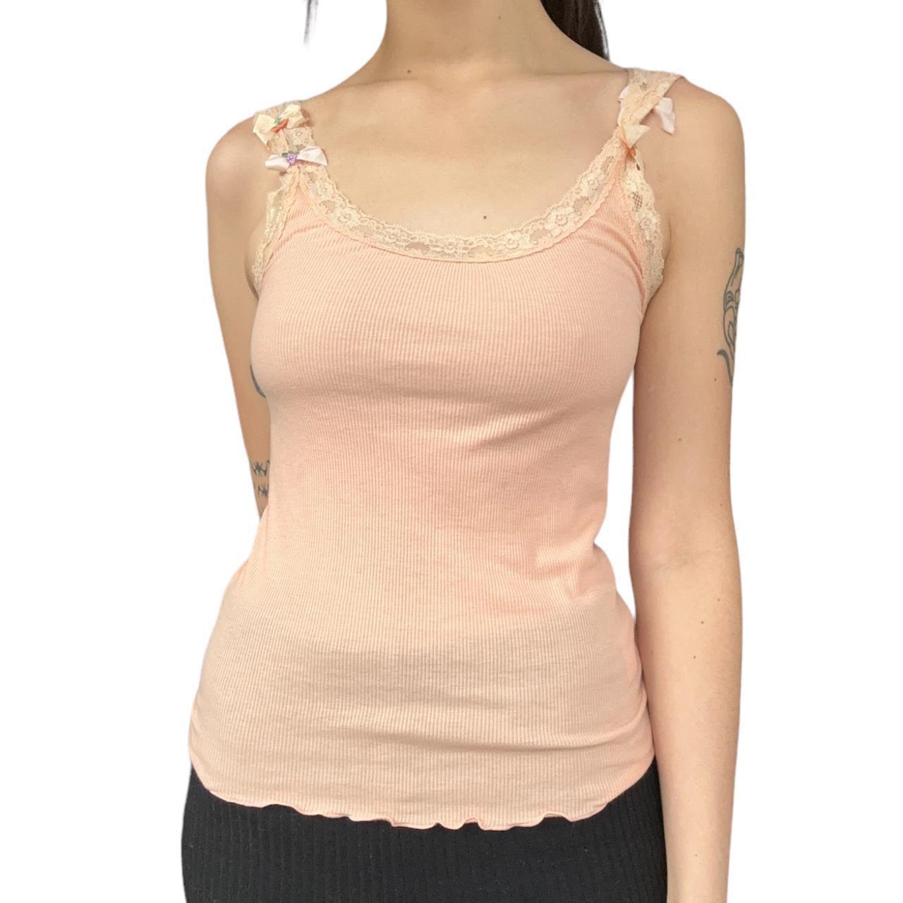 Vintage Jill Stuart peach ribbed lace camisole tank... - Depop