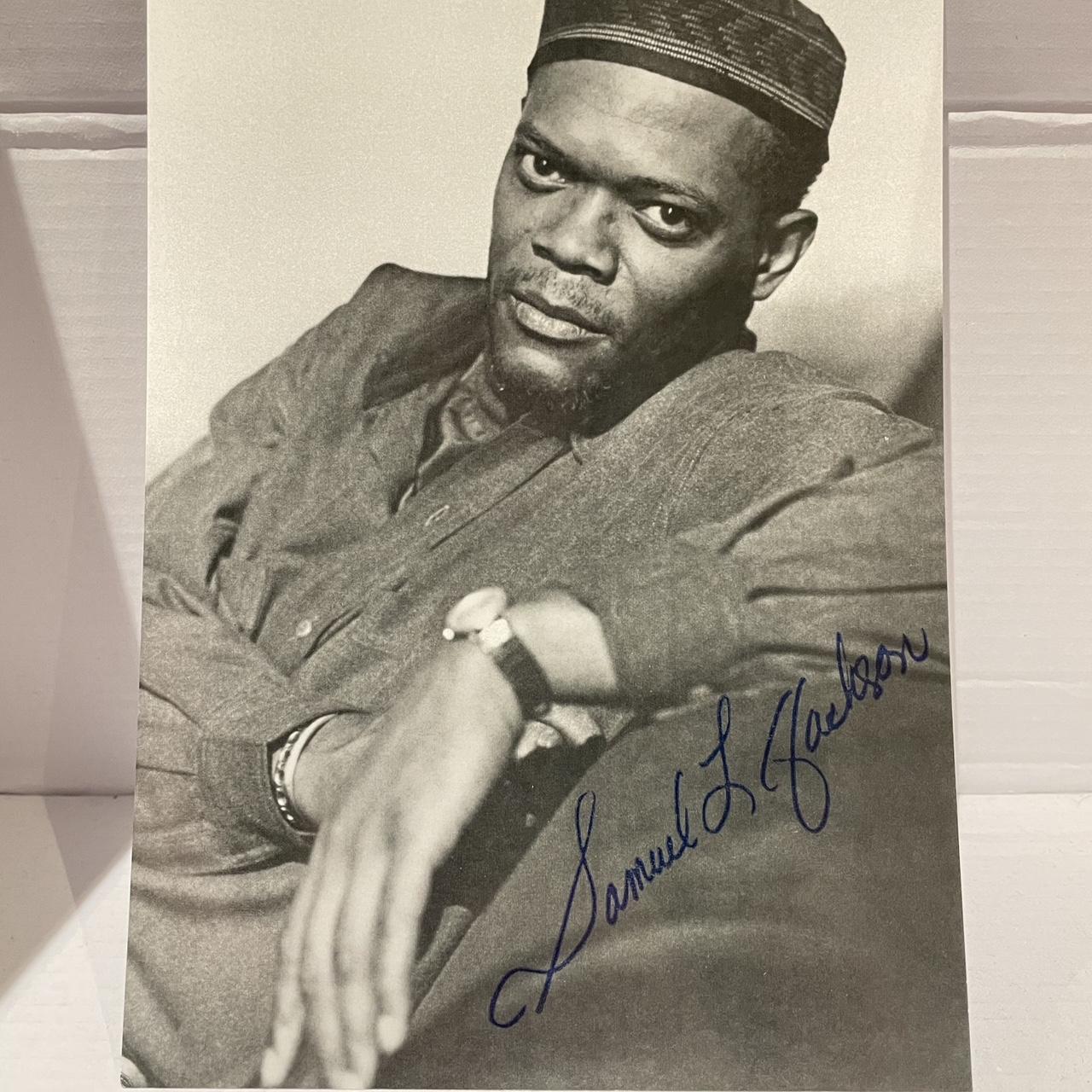 Samuel L Jackson Autographed card Item sent... - Depop