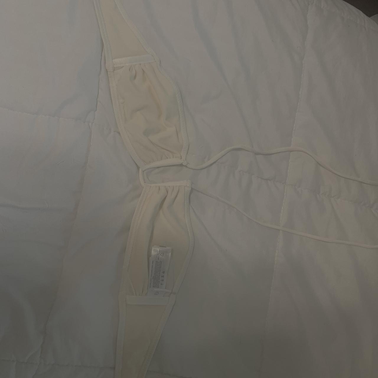 Primark Women's Cream and White Bikinis-and-tankini-sets | Depop