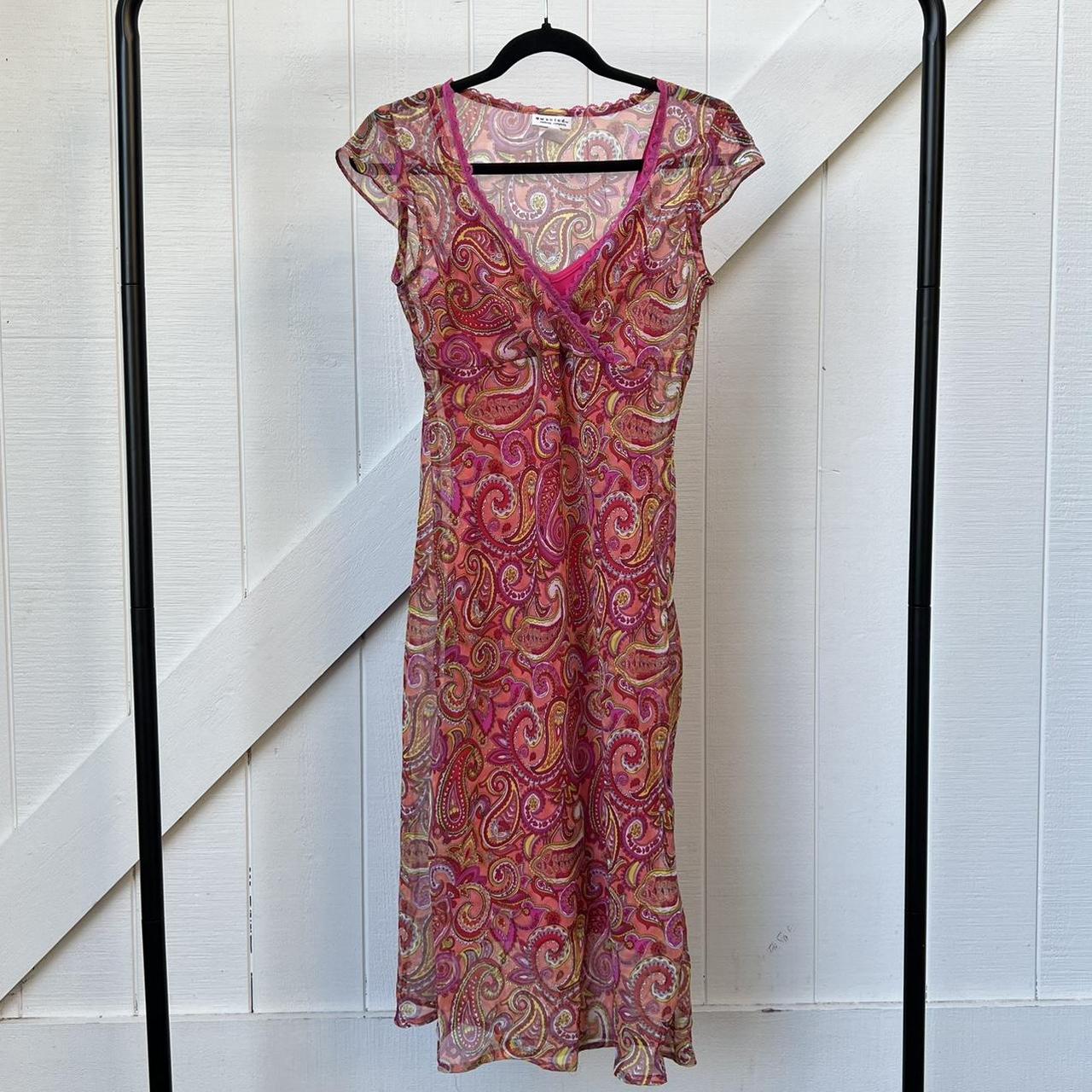 Wanted Pink Paisley Midi Dress *tagged as size... - Depop