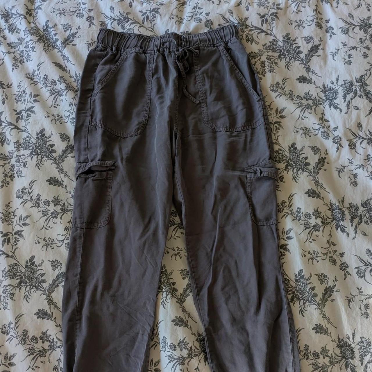 GRAY FLOWY CARGO JOGGERS • Everyday joggers for... | Depop