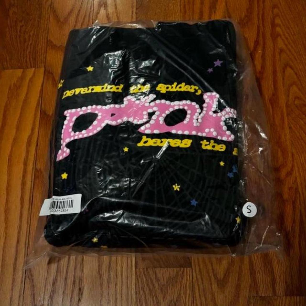 Rapper DDG wore the Sp5der P*nk Hoodie 'Black' in... | Depop