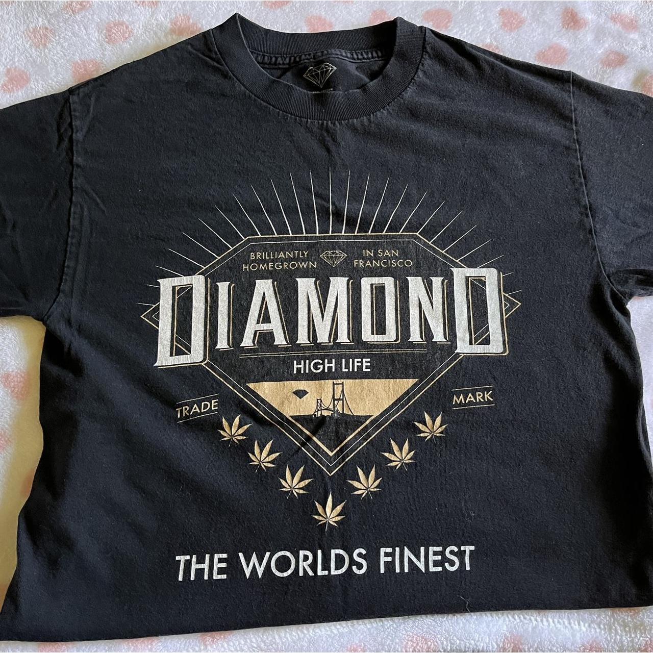Cute diamond shirt! In great condition :) men’s size... - Depop
