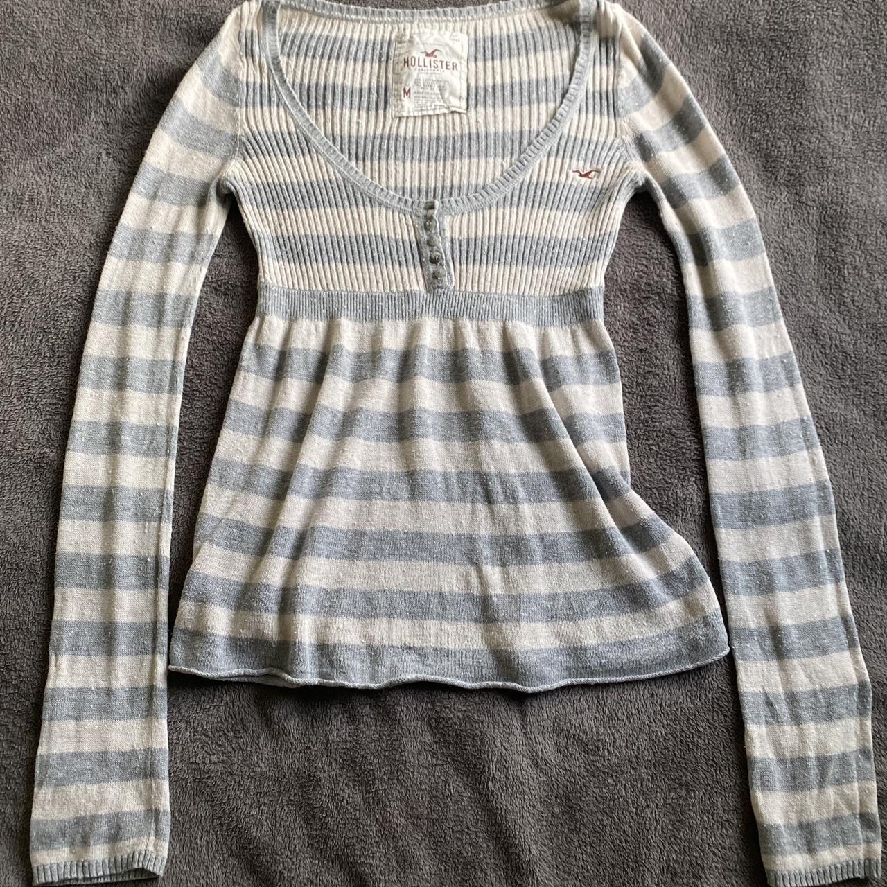 2000s grey white striped babydoll henley top with... - Depop