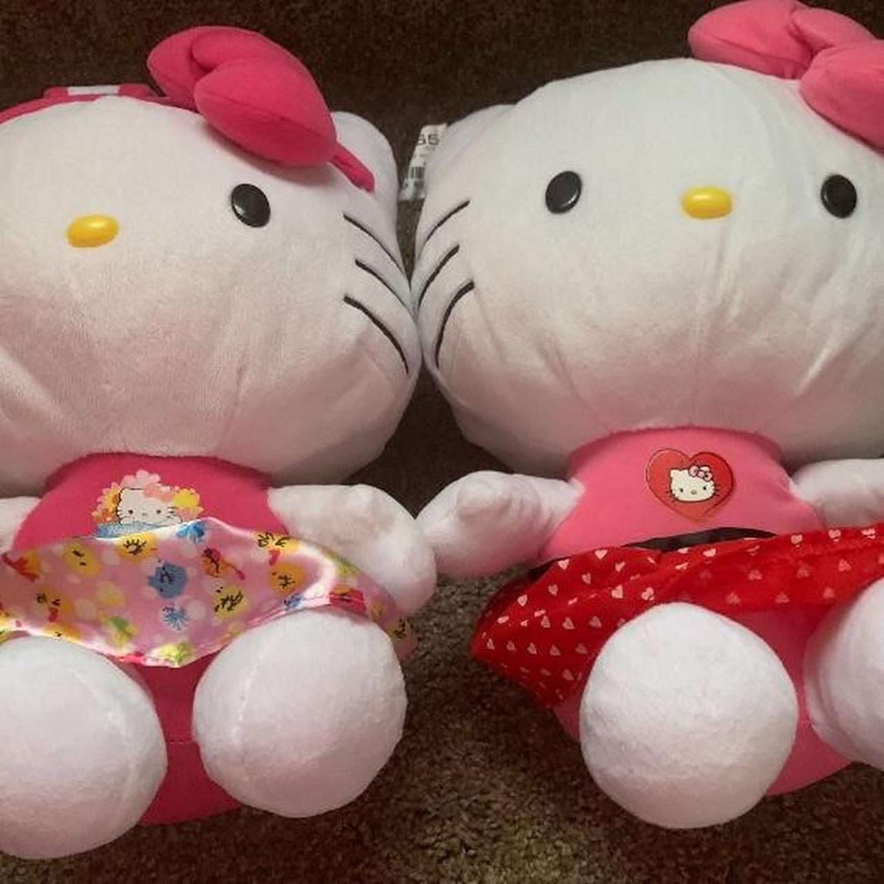 Double hello kitty plush Not sold separately - Depop