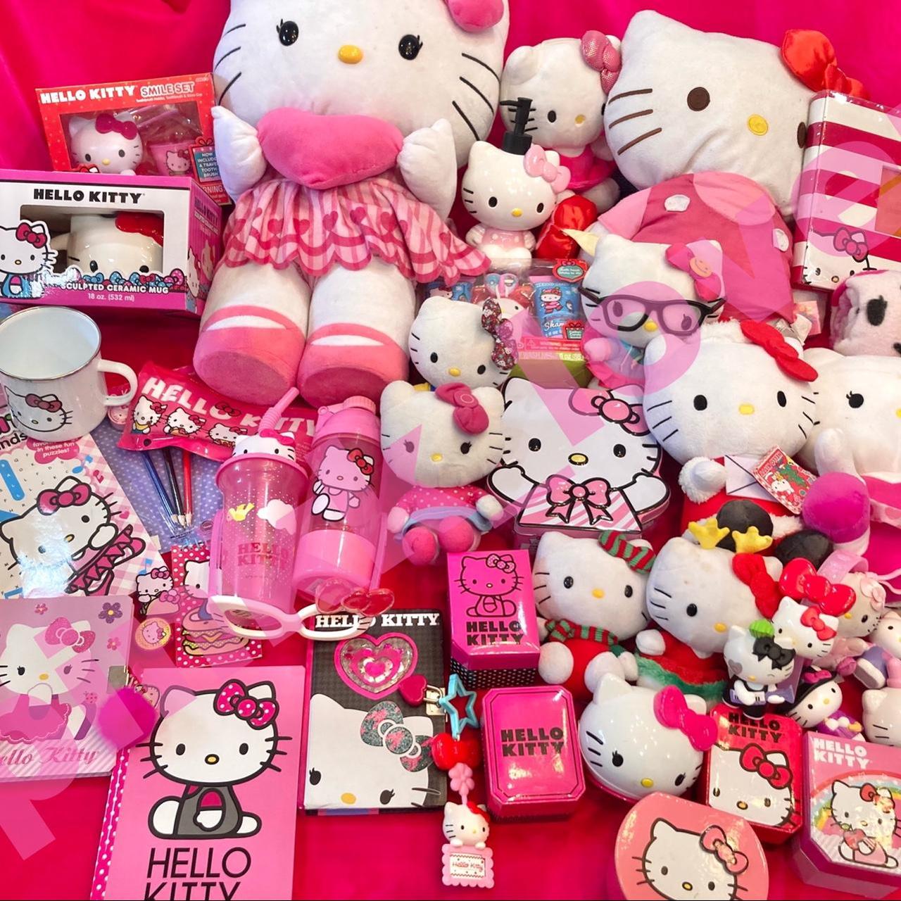 🎀HUGE Sanrio Hello Kitty Collection Drop🎀 ♡ so many... - Depop