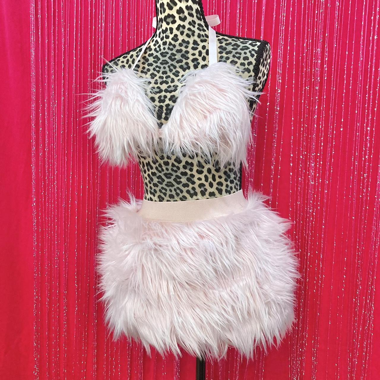 🎀 Custom Fur Set 🎀 ♡ Pink mini fur skirt and bikini... - Depop