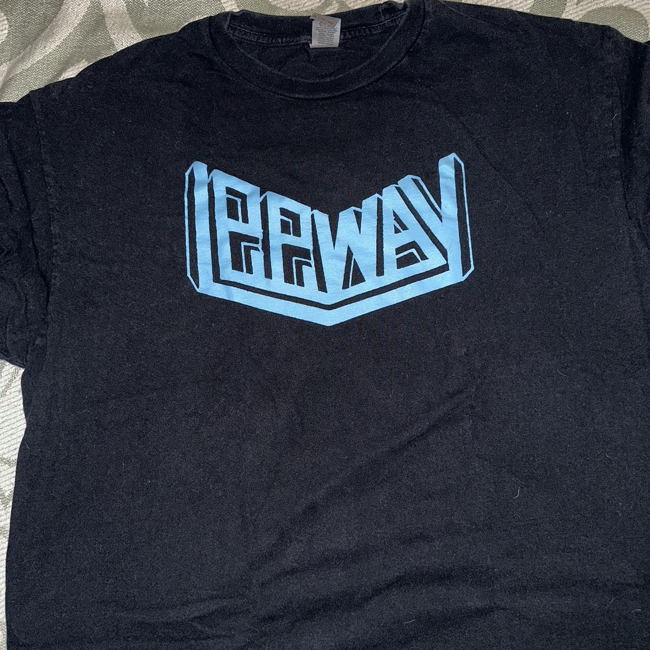 Leeway Kingpin Shirt Worn a lot, some cracking in... - Depop