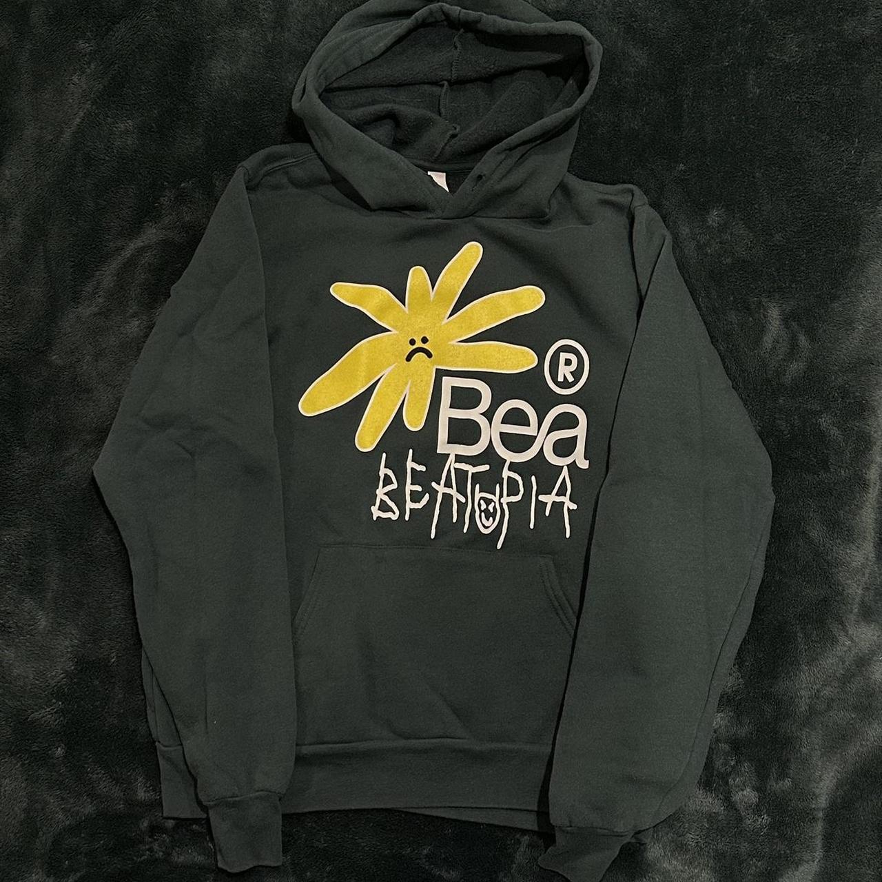 Beabadoobee Beatopia tour hoodie!! (Size Small) Very... - Depop