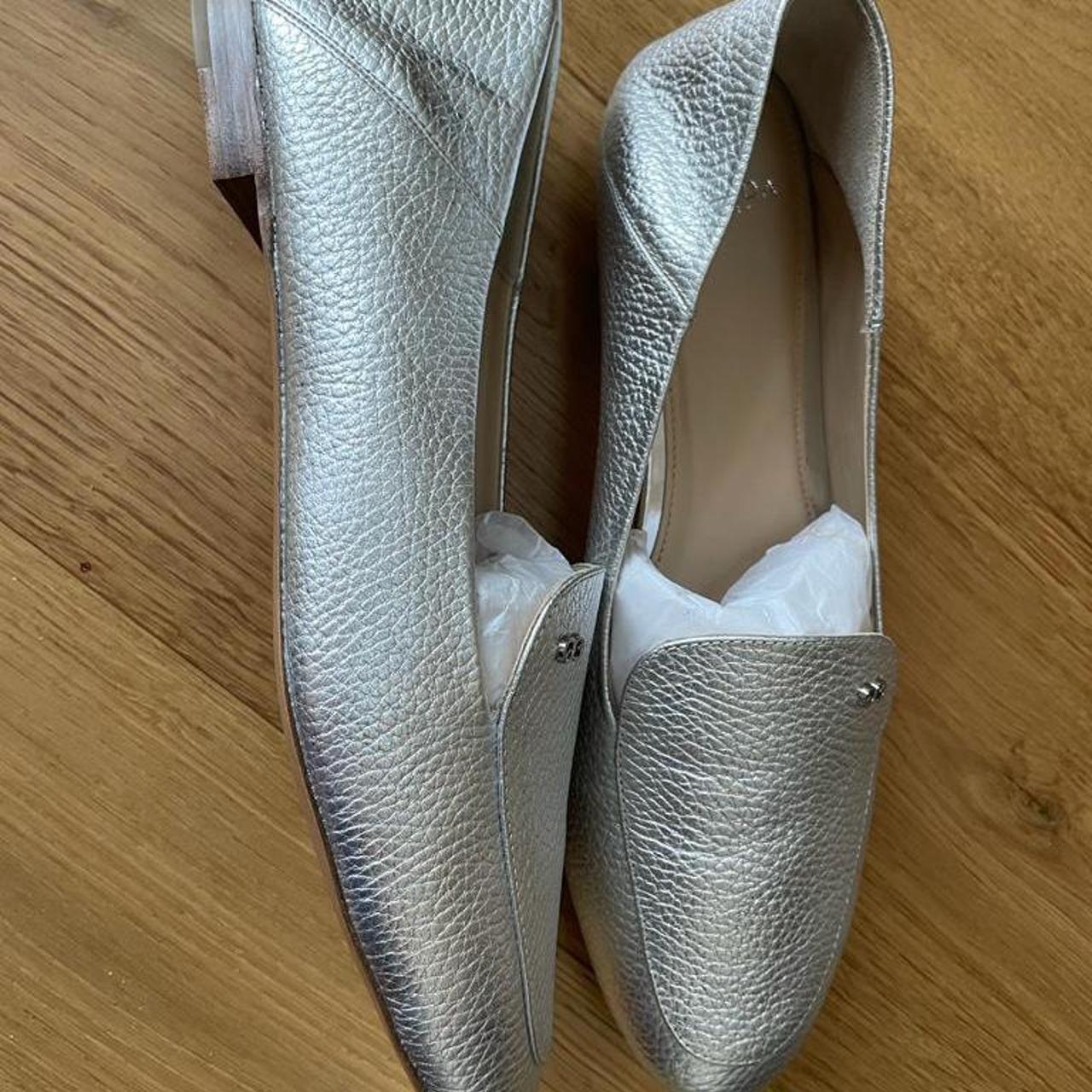 Escada ballet flats in silver Brand new Size 41 - Depop