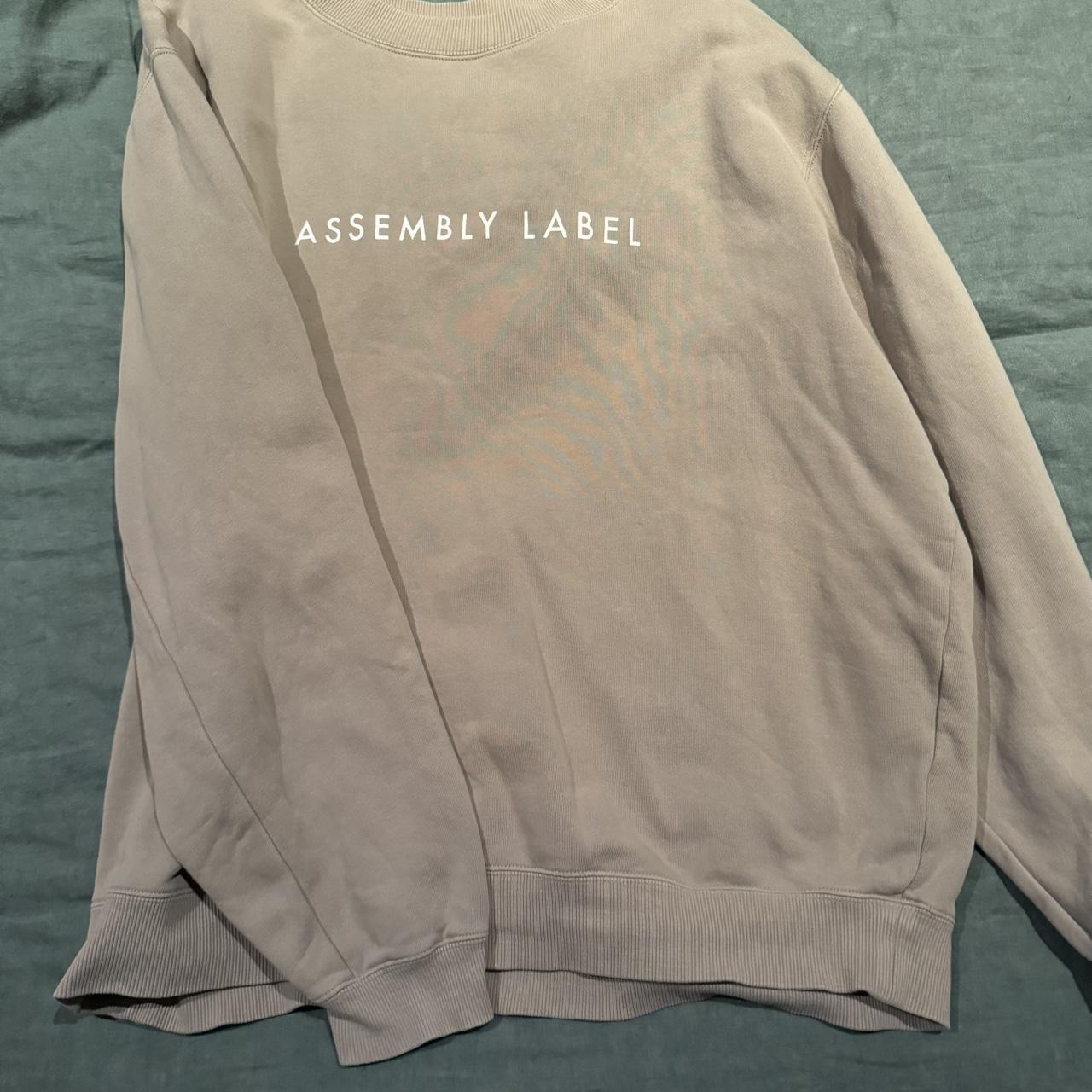 Assembly label crew neck size large great fit - Depop