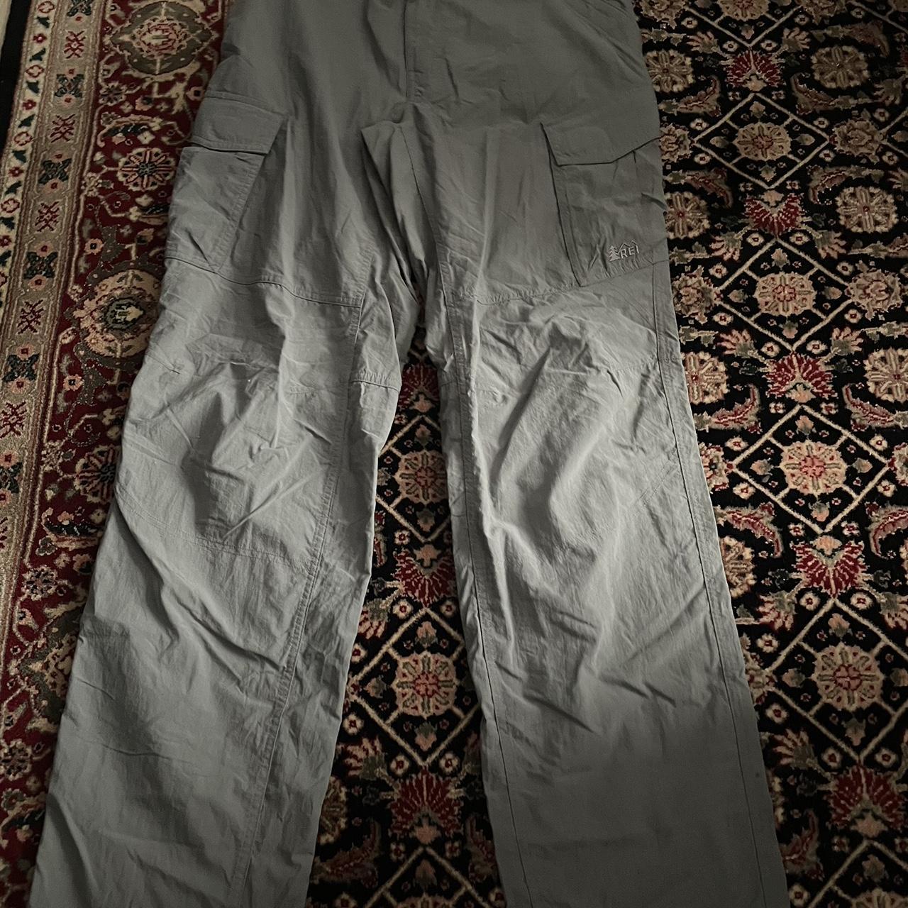 REI cargo pants,32x32 - Depop