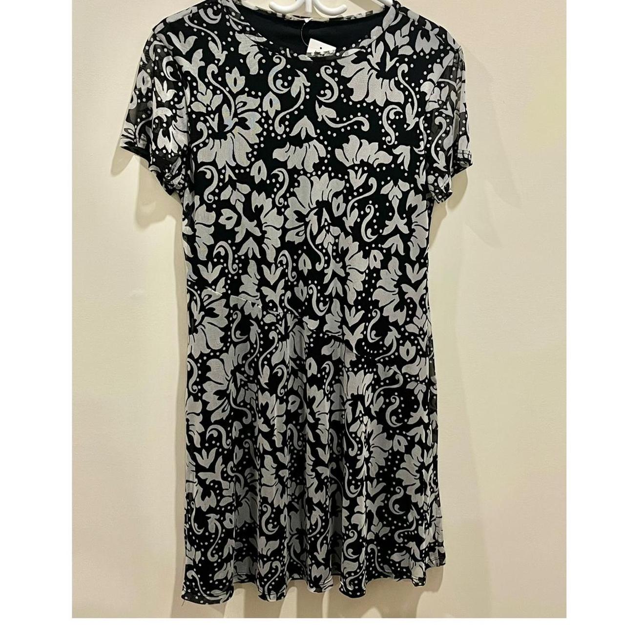 Floral Midi Dress from Cleo Brand new ( with tag)... - Depop