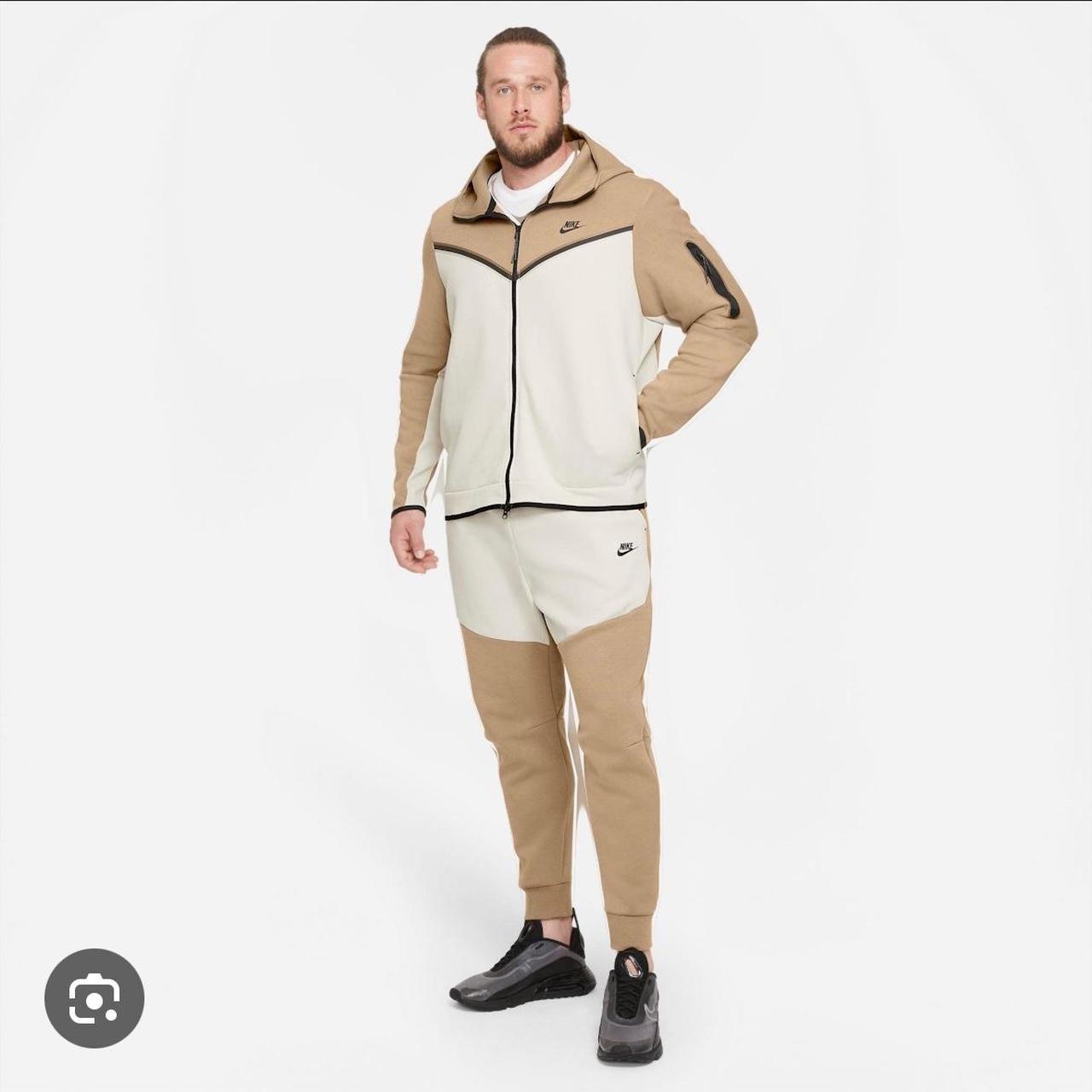 Nike tech fleece set Large Tan and white Brand... - Depop