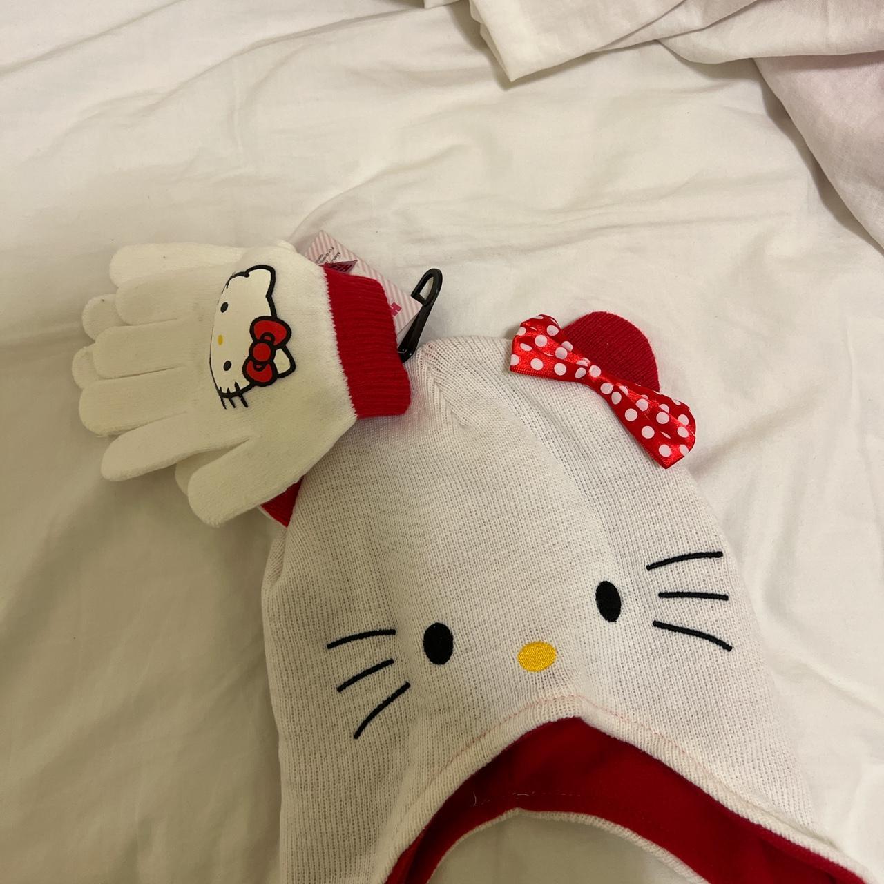 BNWT sanrio hello kitty cold weather set -comes... - Depop