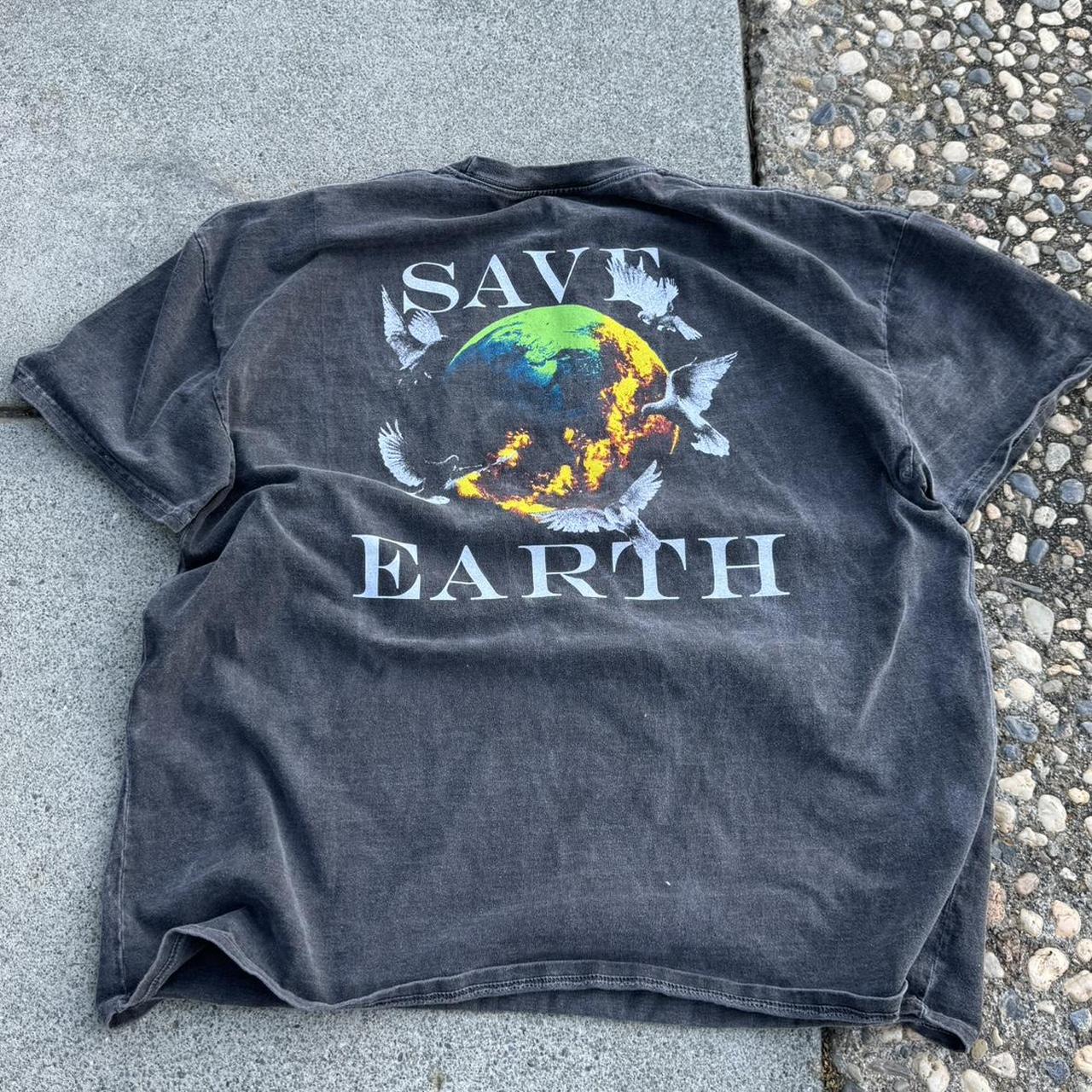 mnml vintage y2k "Save Earth" graphic tee never... - Depop