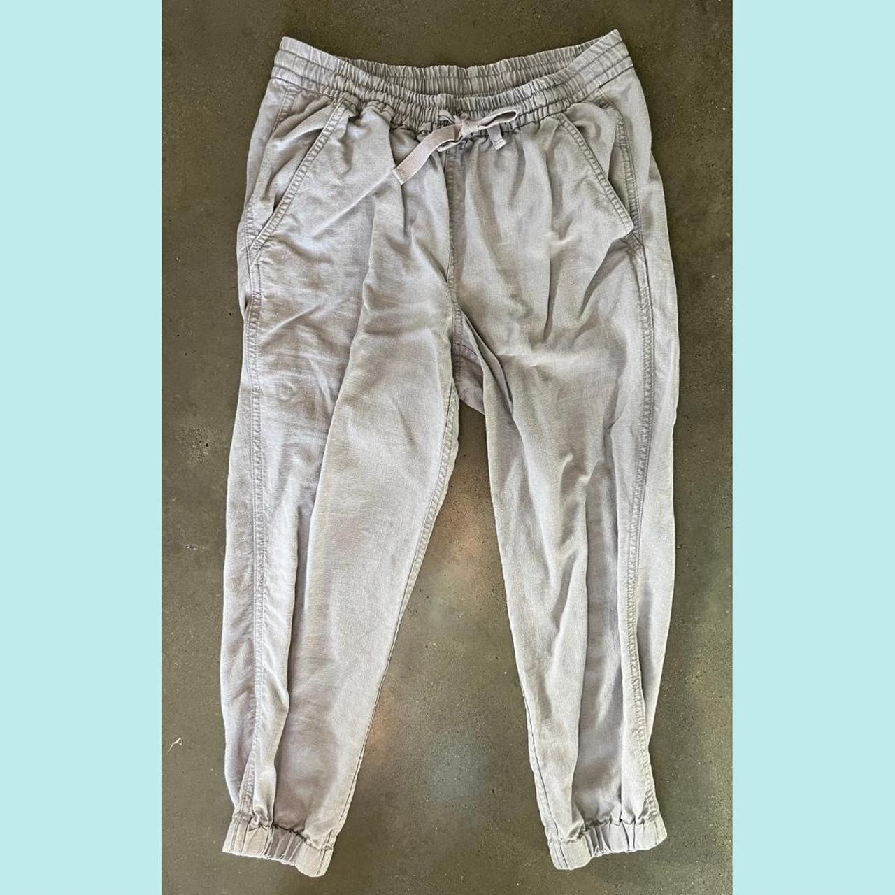 Cropped Grey Linen Pants. Casual and comfy!... - Depop