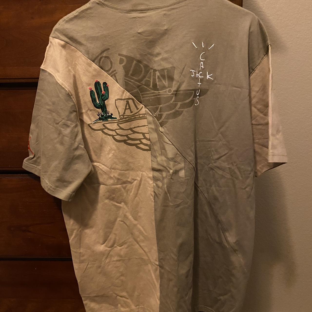 Travis Scott Men's Brown and Tan T-shirt | Depop