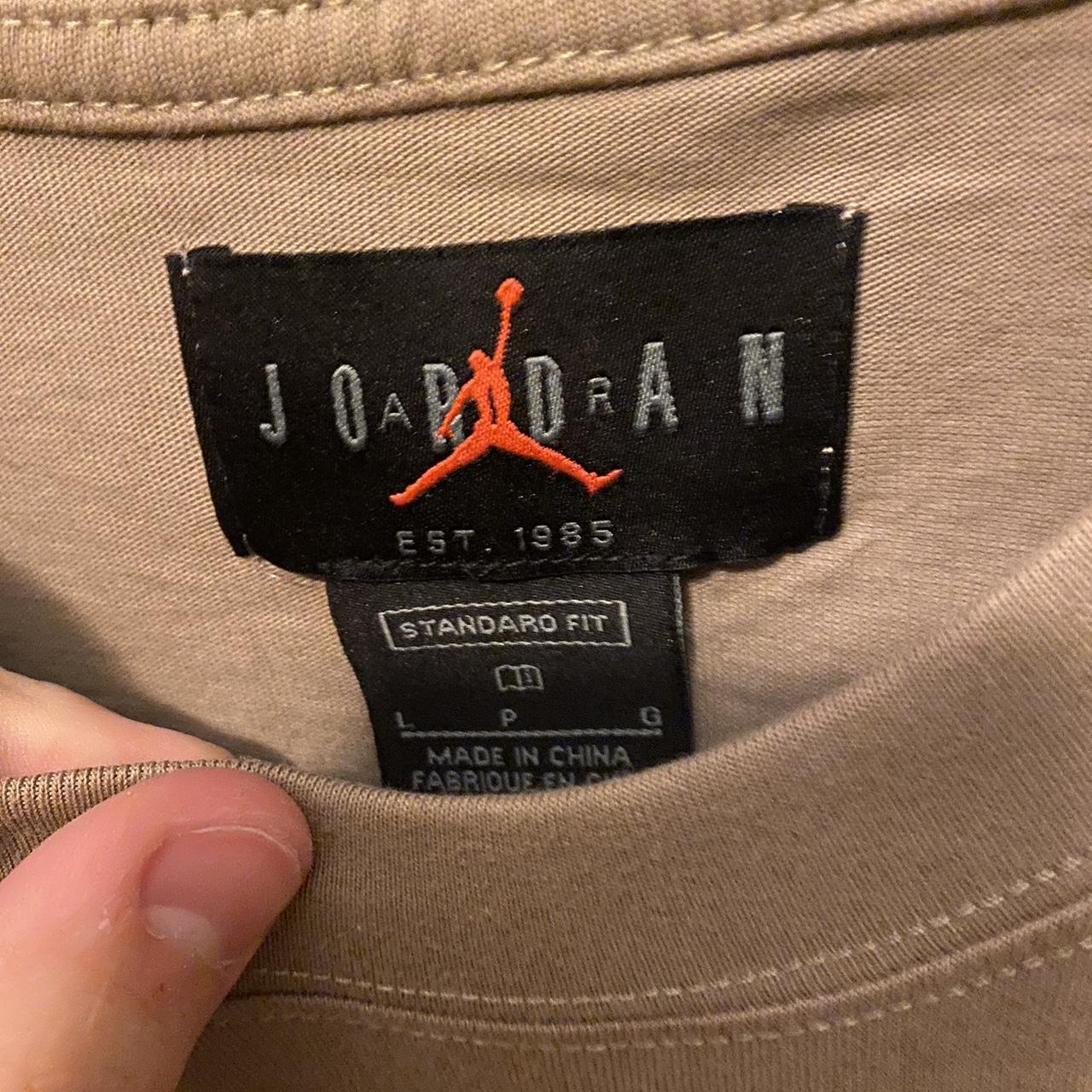 Travis Scott Men's Brown and Tan T-shirt | Depop