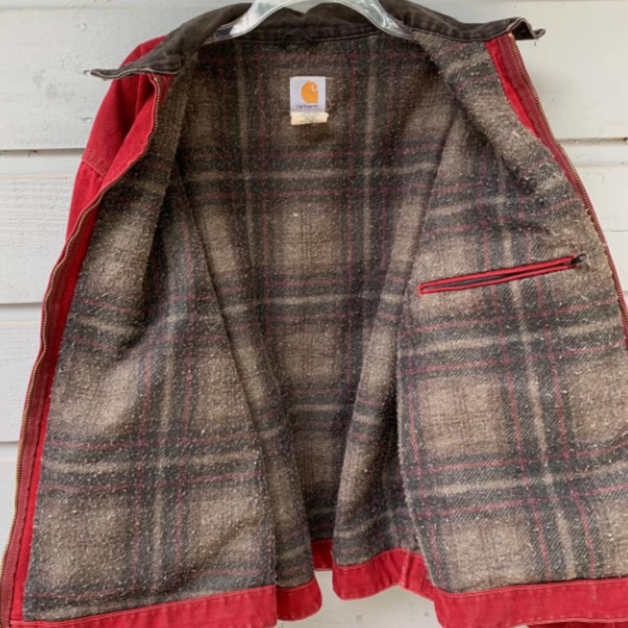 Vintage Carhartt Men's Crimson Jacket J97CRI XXL - Depop