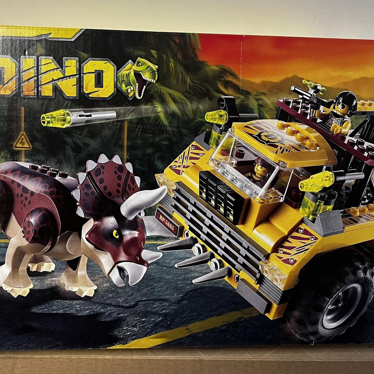 Lego Dino Triceratops Trapper 5885 - Depop