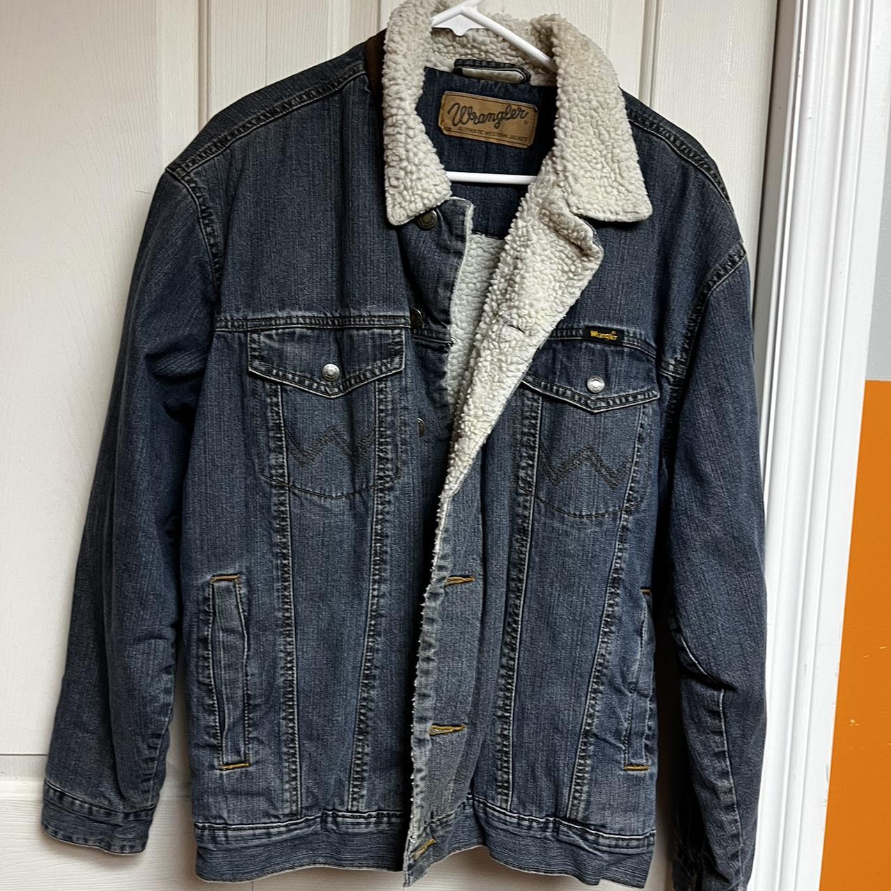 Wrangler Jean Jacket Mens Medium - Depop