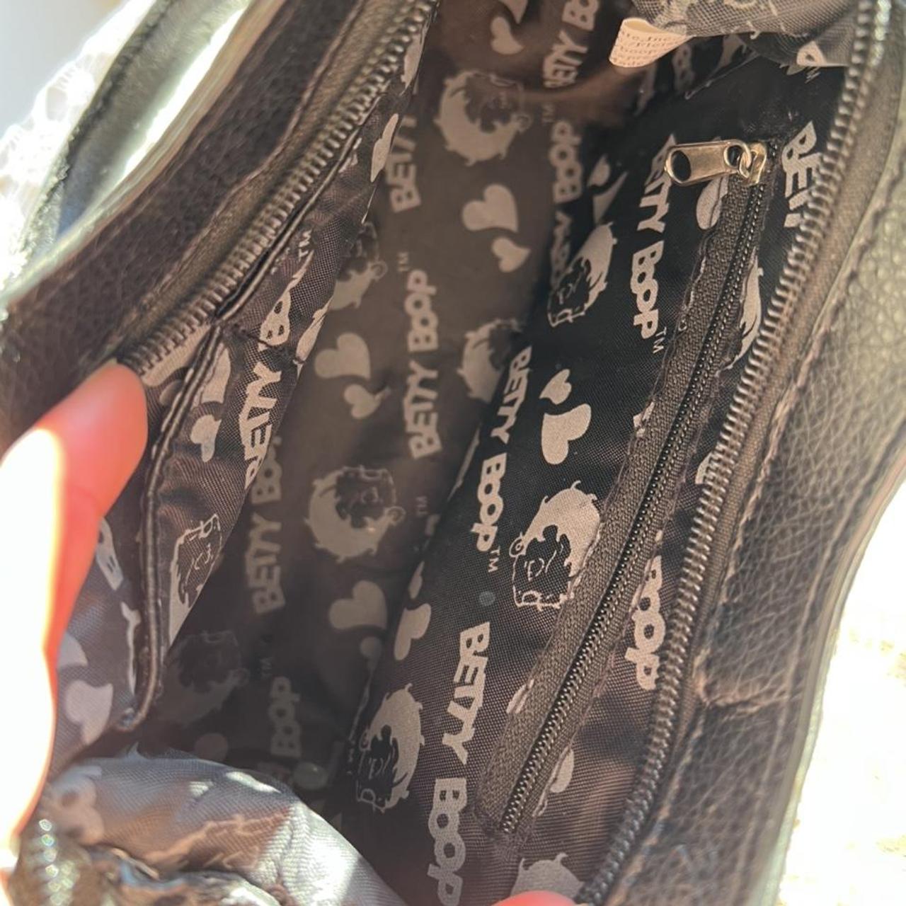 REPOP Vintage Betty Boop hand bag 🖤🖤 Vintage 2007... - Depop