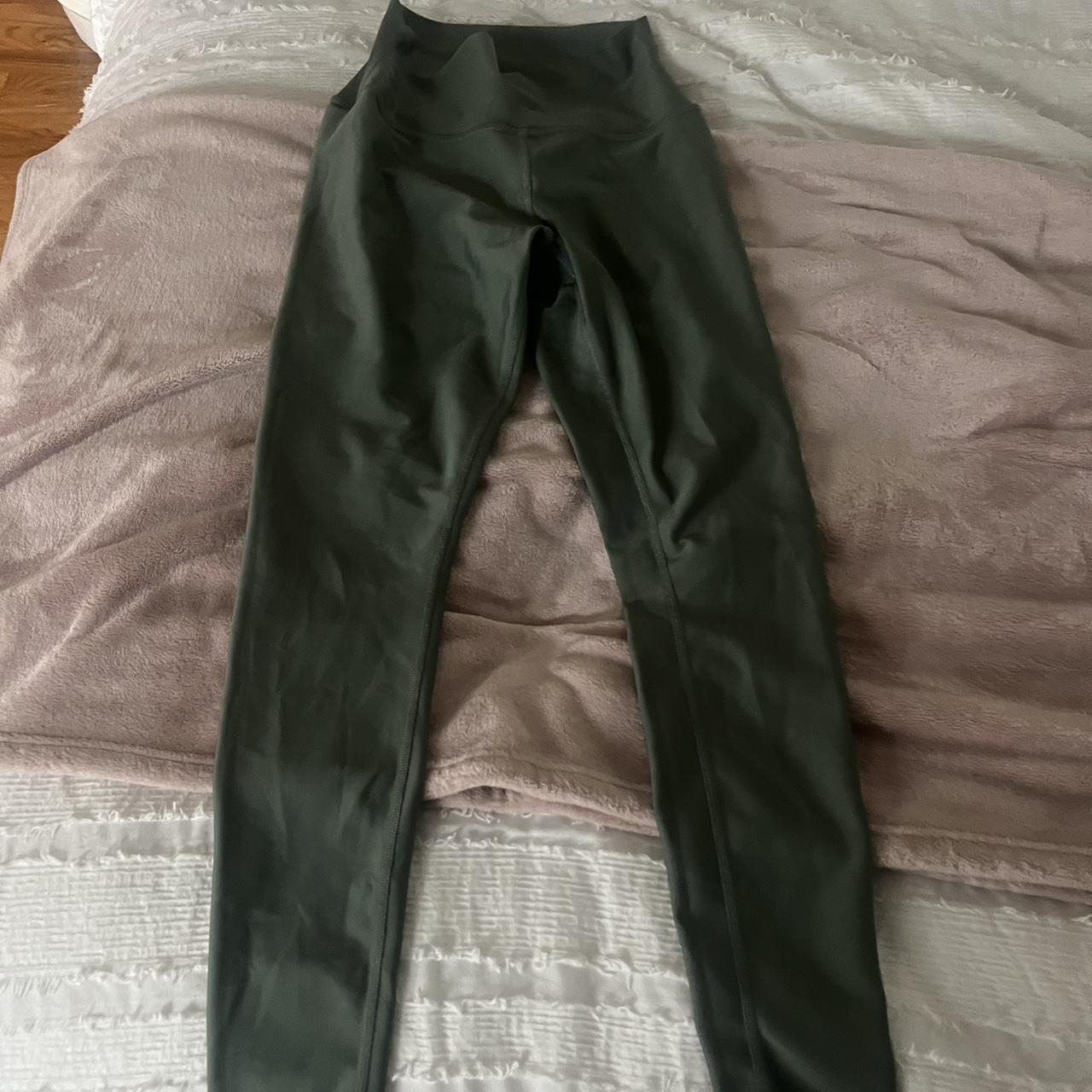 Alo Yoga Olive Green Leggings🫒🫒size Medium Worn Depop