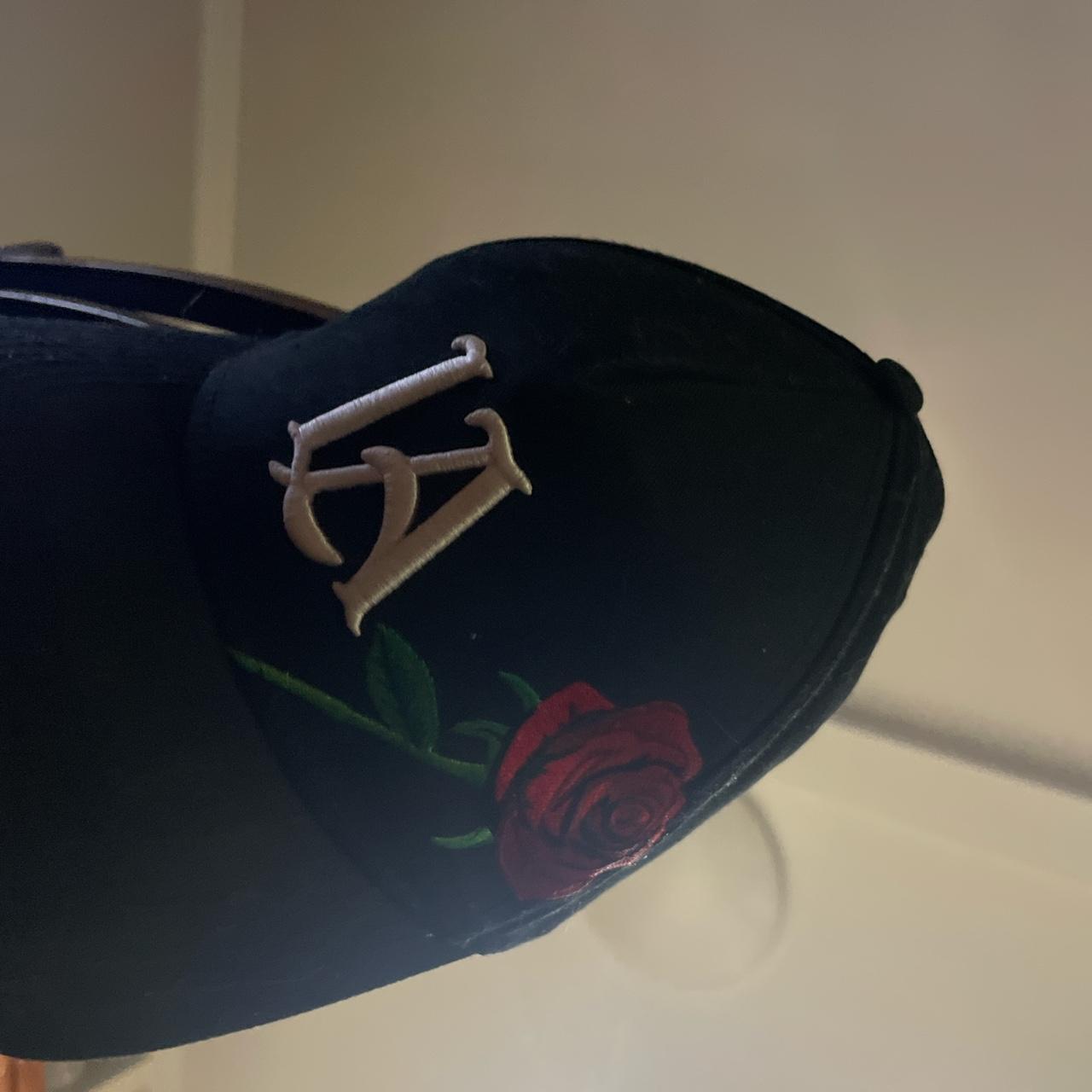 YOUNG LA HAT 😨🤤🤤 just dirty but easy wash ngl... - Depop