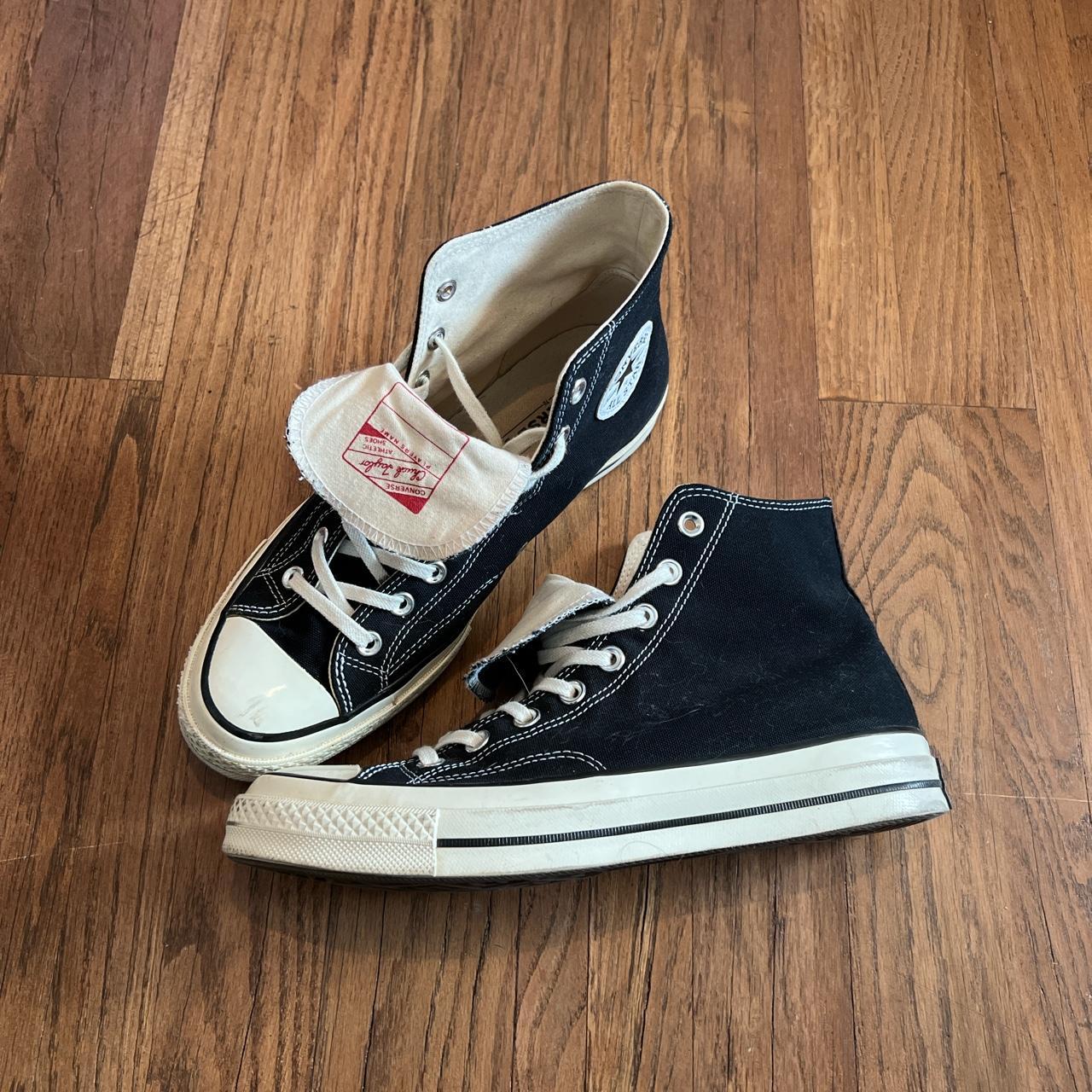Calm Convers chuck 70s Only worn a couple times flaw... - Depop