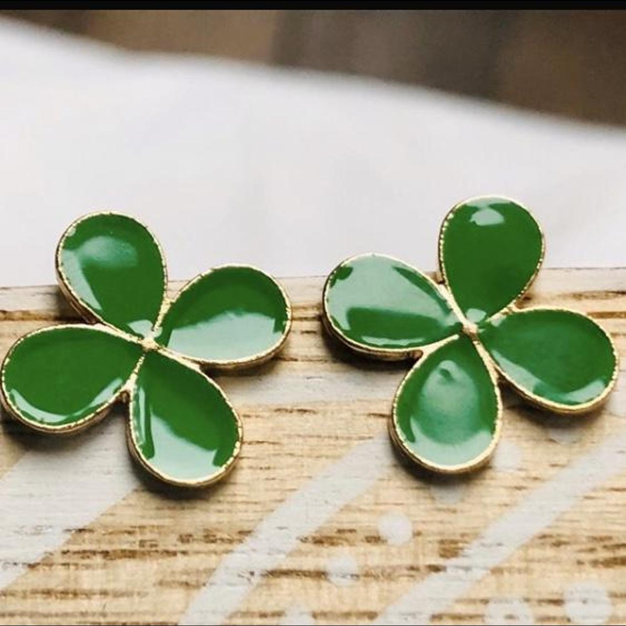 Lucky 🍀 trefle earrings #lucky #talisman #witch... - Depop