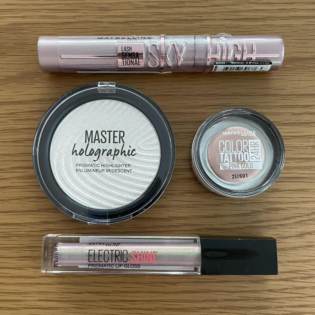 maybelline makeup bundle, Holographic highlighter... - Depop