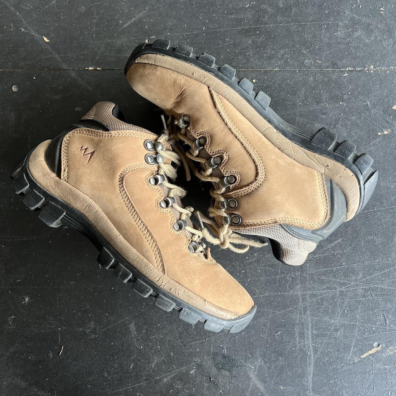 vintage hiking boots look super nice comfy great... | Depop