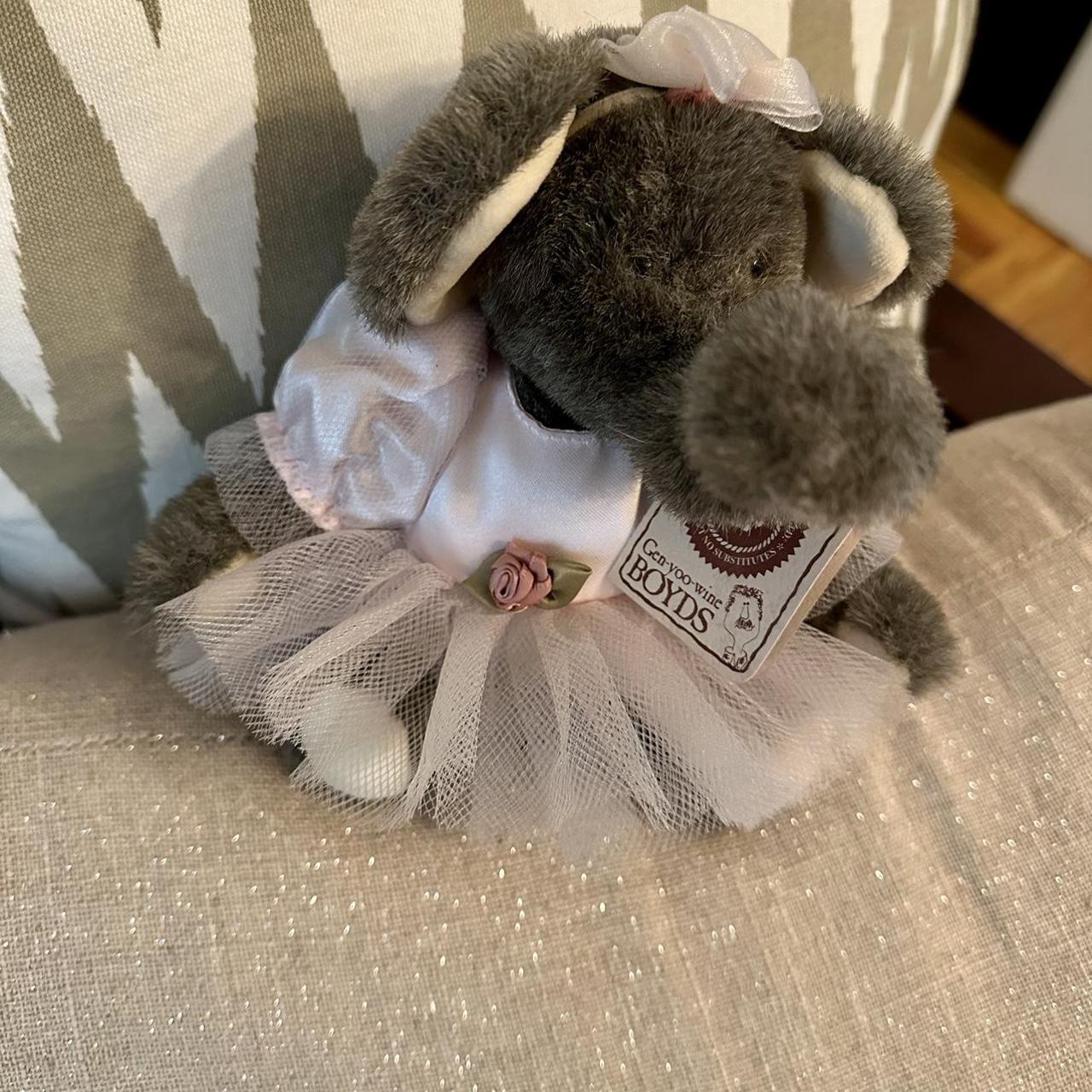 Boyds 913201 Isadora T. Lightfoot Plush Stuffed 7"... - Depop