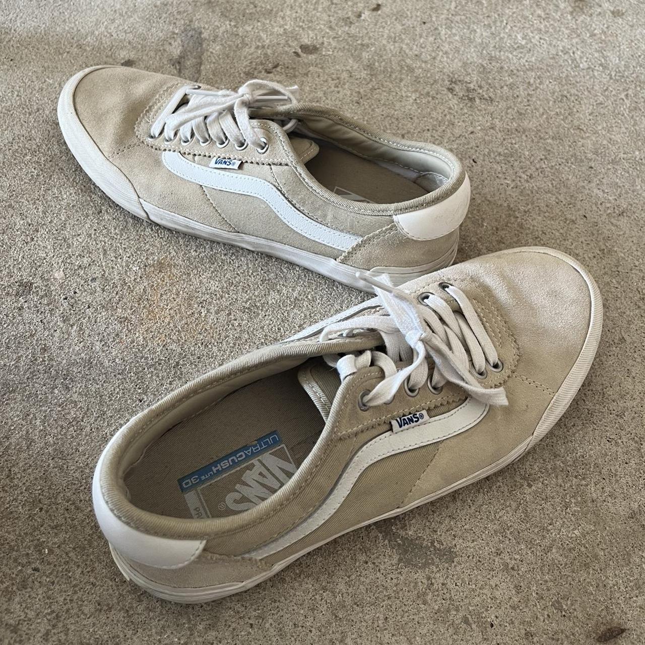 Vans Men's Tan and Cream Trainers | Depop
