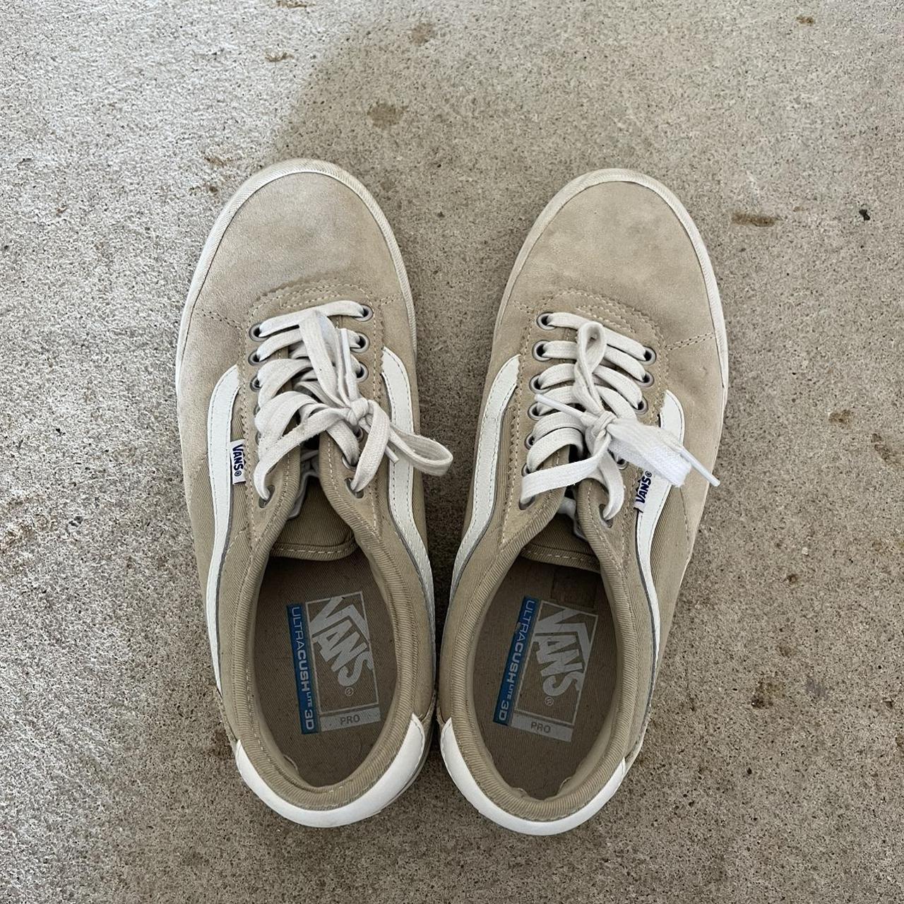 Vans Men's Tan and Cream Trainers | Depop